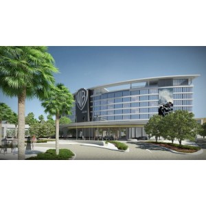 bluebox - Warner Bros Theme Park Hotel