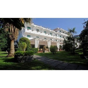 bluebox - Hotel MARAD